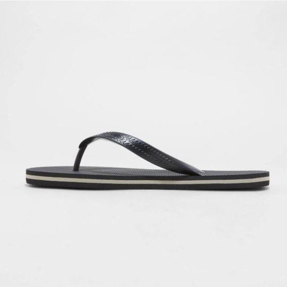Goodfellow & Co | Shoes | Mens Brent Flip Flop Sandals Goodfellow Co ...